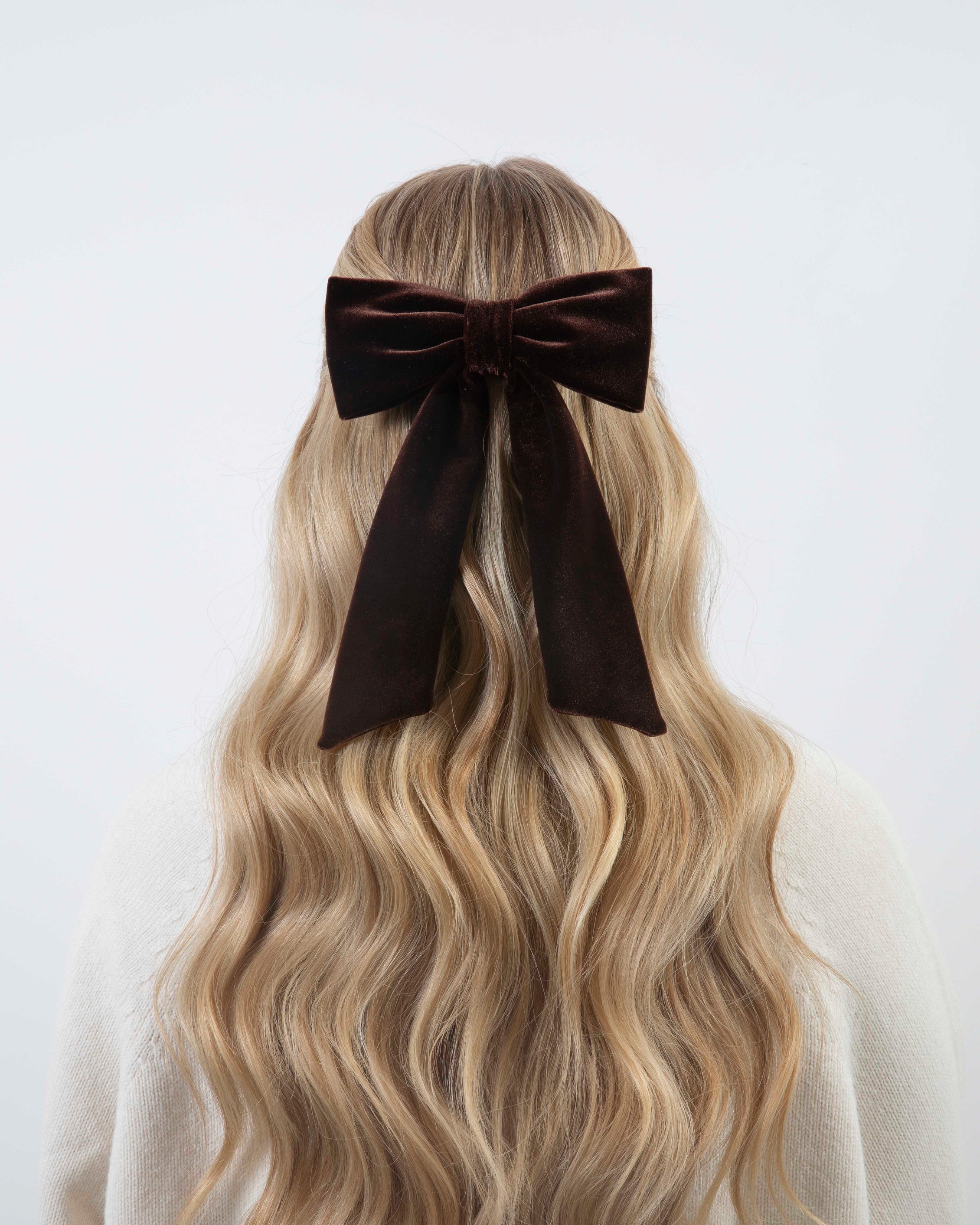 THE CHOCOLATE BROWN VELVET BOW – Clementine & Mint
