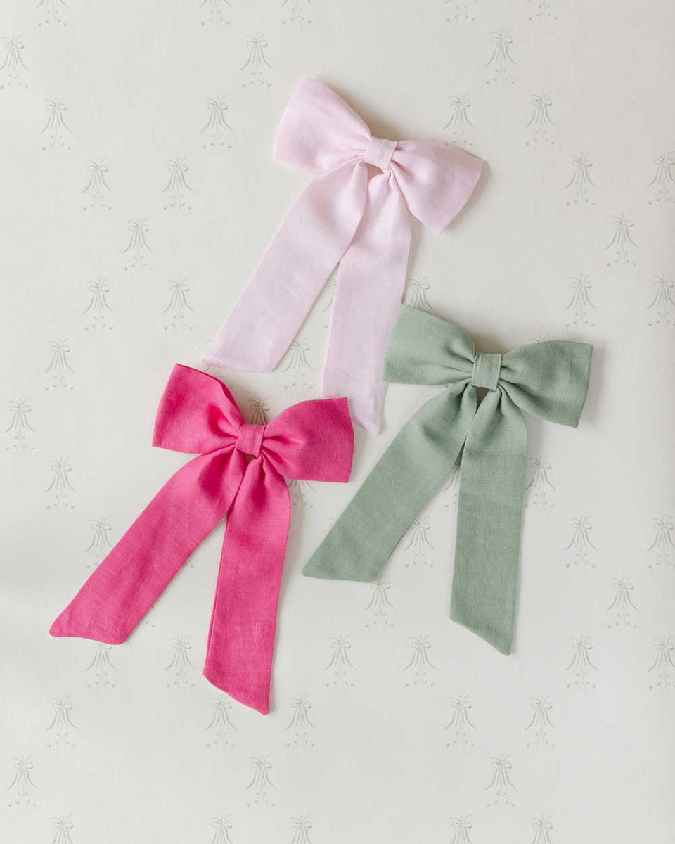 THE SAGE GREEN LINEN CLASSIC BOW – Clementine & Mint